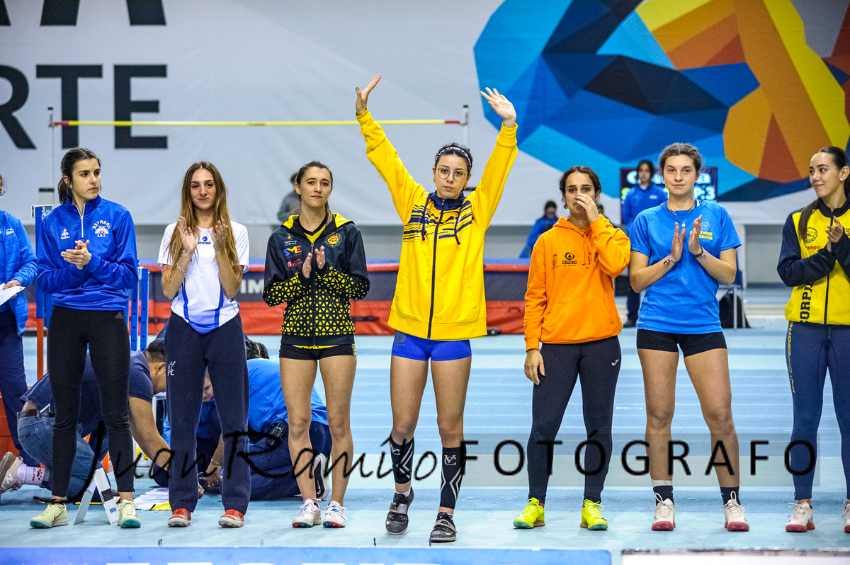 CAMPIONATO DE ESPAÑA SUB 23 PISTA CUBERTA – CLUB DE ATLETISMO VILA DE ...